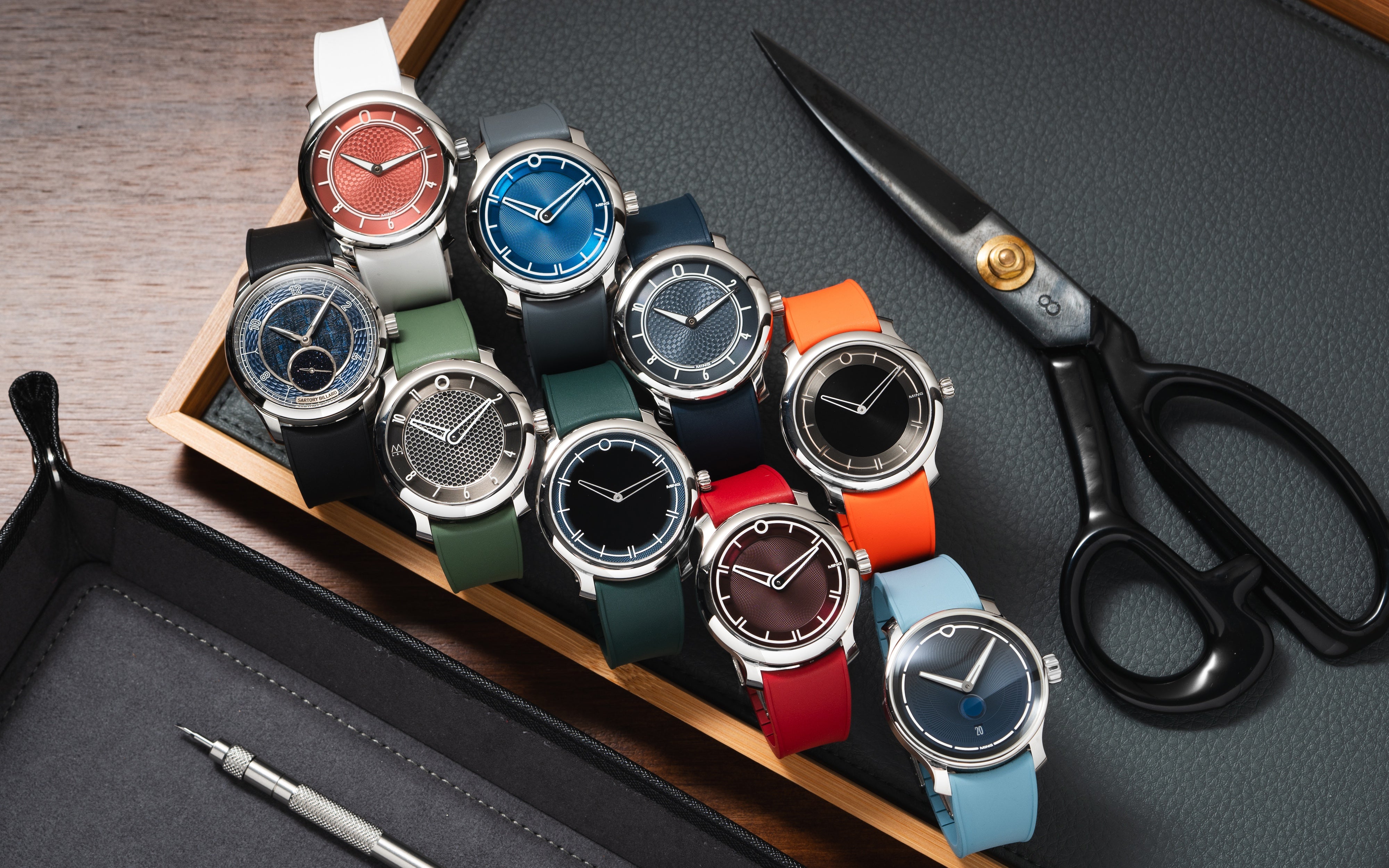 Now Available: Curved CTS Rubber Straps – Delugs