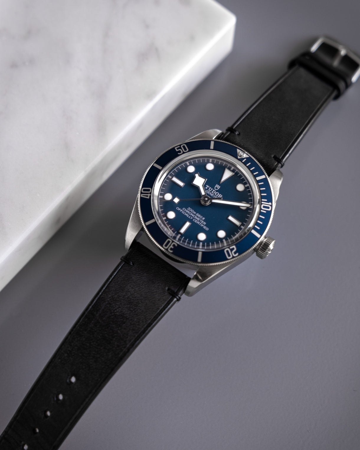 Black Crazy Horse Side-Stitch Strap – Delugs